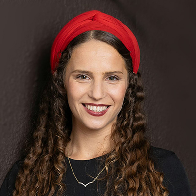 English - אורית מרק אטינגר